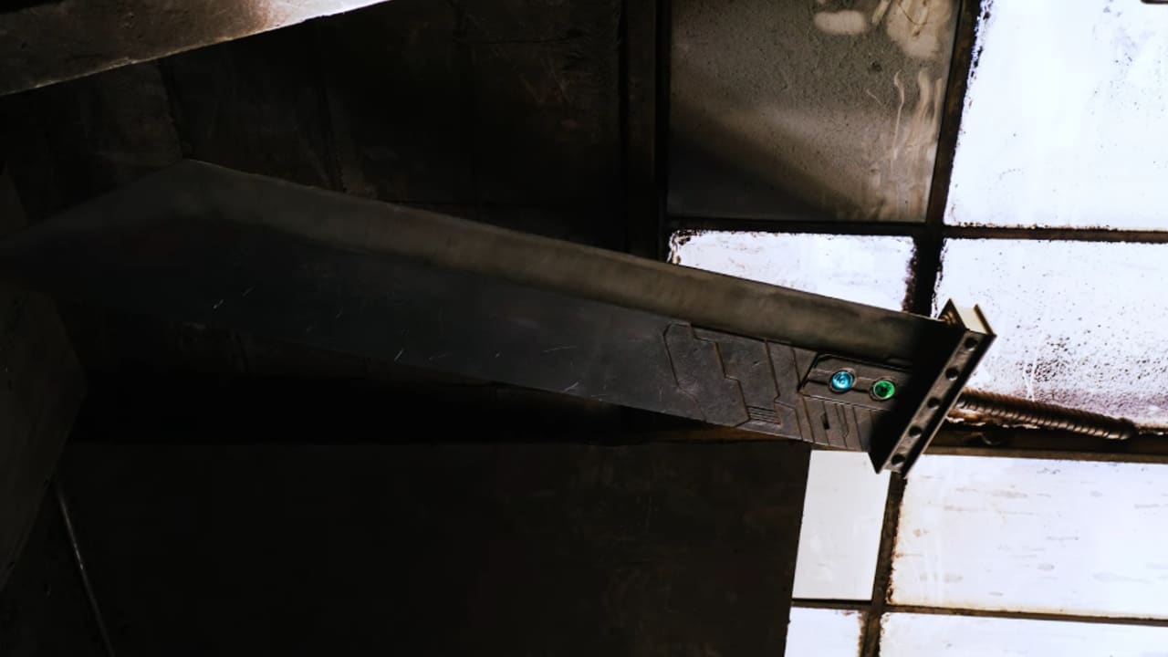 PlayStation recria Buster Sword de Final Fantasy VII Rebirth
