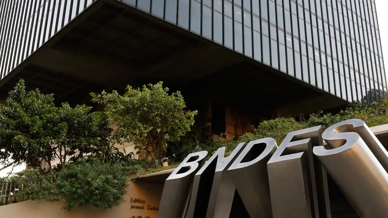 BNDES aprova financiamento para produção de chips no Brasil